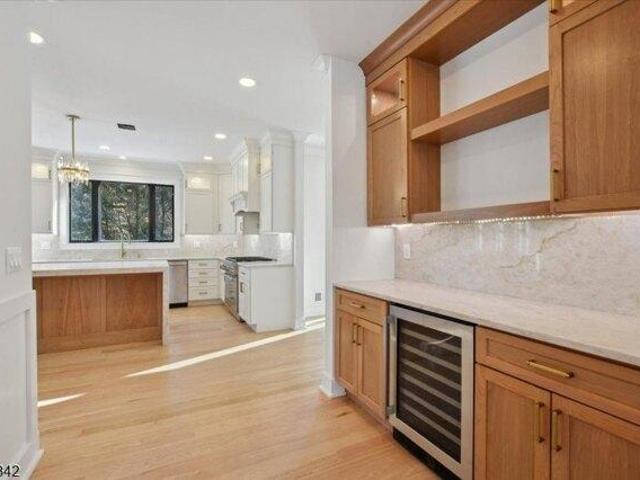 house with 6 bedroom, Florham Park NJ ES105207707