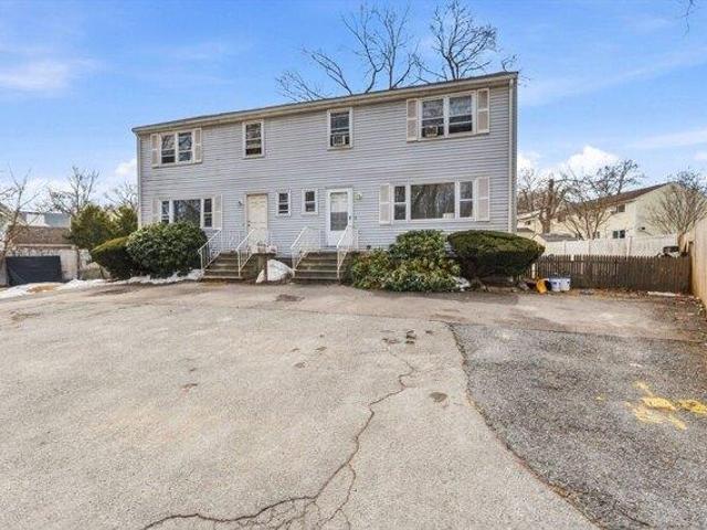 house with 6 bedroom, Framingham MA DS102708669