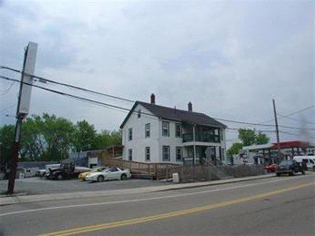 house with 6 bedroom, Framingham MA DS102727394
