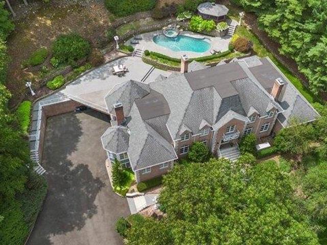 house with 6 bedroom, Franklin Lakes NJ ES105205919