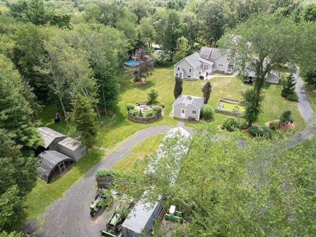 house with 6 bedroom, Franklin MA ES103018798