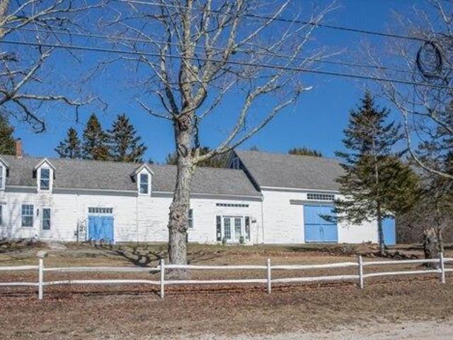 house with 6 bedroom, Franklin ME ES104811425