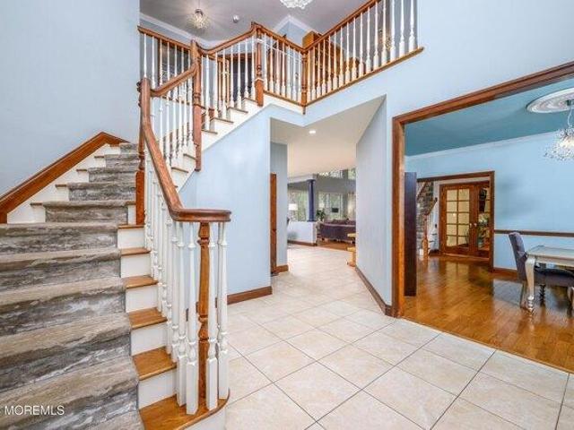 house with 6 bedroom, Freehold NJ DLS102283083