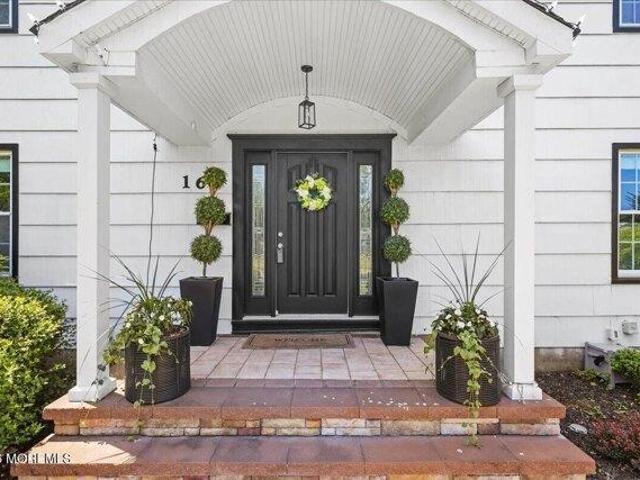 house with 6 bedroom, Freehold NJ DS104407915