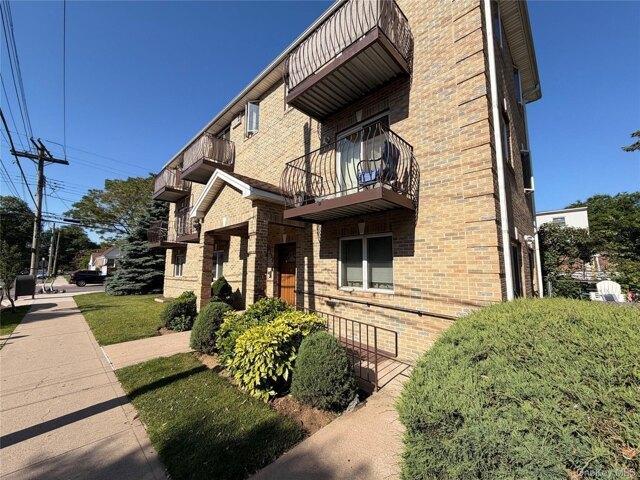 house with 6 bedroom, Fresh Meadows NY DS103621388