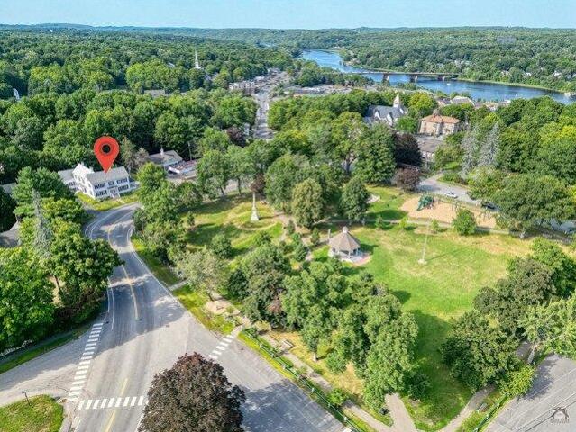 house with 6 bedroom, Gardiner ME ES105122990