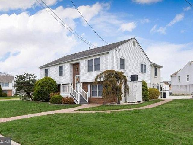 house with 6 bedroom, Gibbstown NJ DS102824715