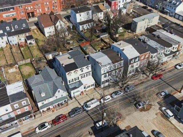 house with 6 bedroom, Gloucester City NJ ES103666790