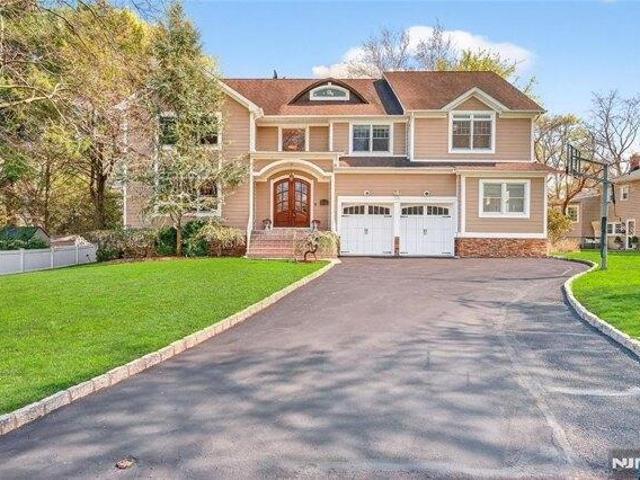 house with 6 bedroom, Glen Rock NJ ES104568796