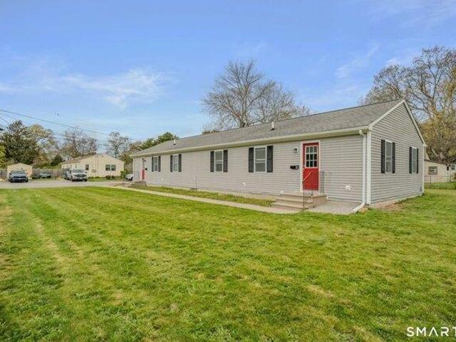house with 6 bedroom, Groton CT DS102444222