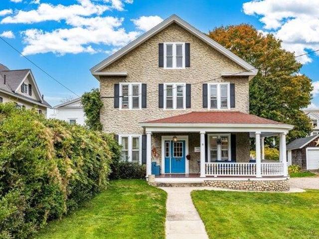 house with 6 bedroom, Groton CT DS102282045