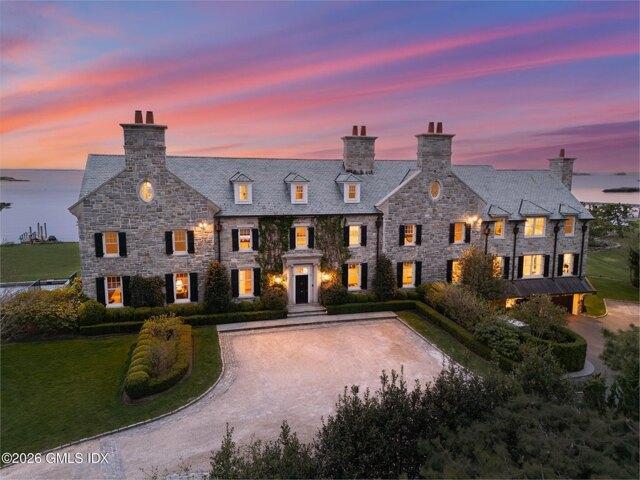 house with 6 bedroom, Greenwich CT DLS102595832
