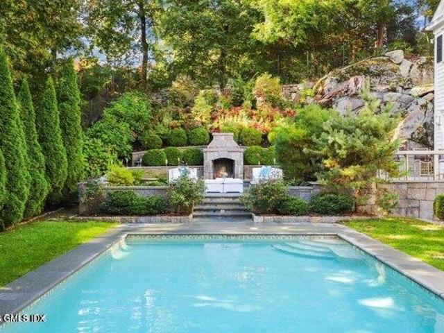 house with 6 bedroom, Greenwich CT DS103664418