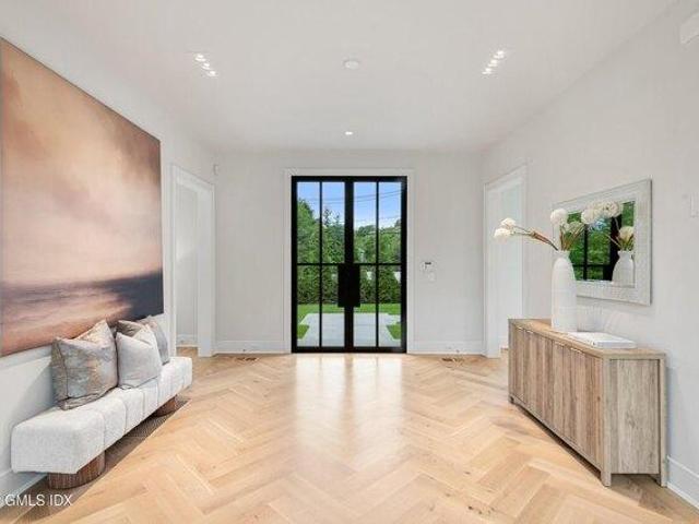 house with 6 bedroom, Greenwich CT ES103158474