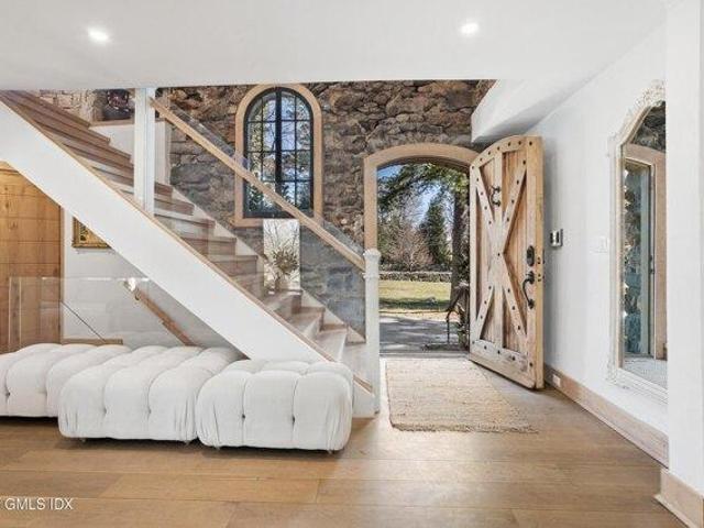 house with 6 bedroom, Greenwich CT ES103161929