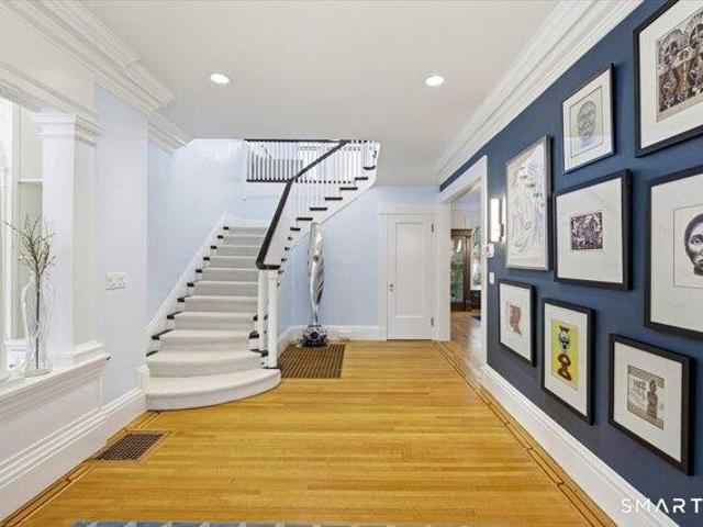 house with 6 bedroom, Hamden CT DS101858384