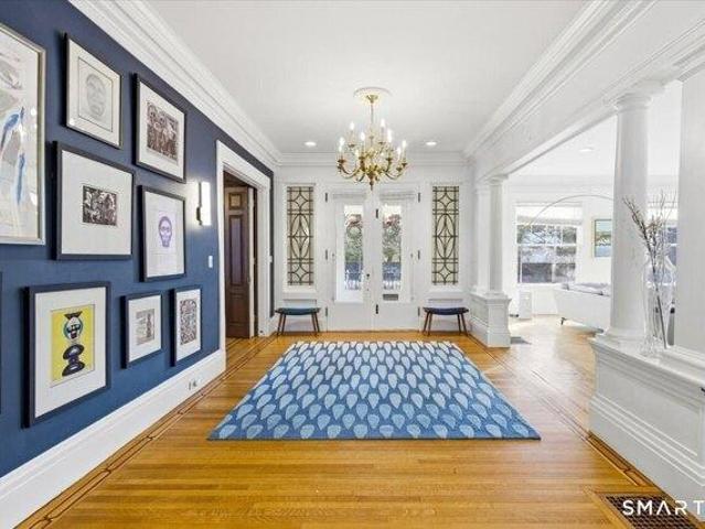 house with 6 bedroom, Hamden CT ES104851482