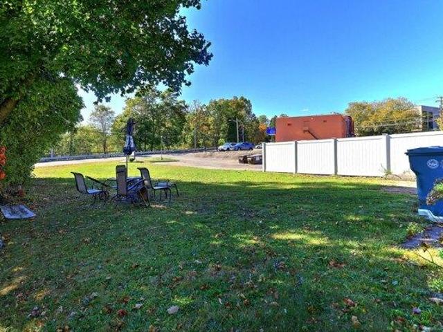 house with 6 bedroom, Hamden CT ES104115752