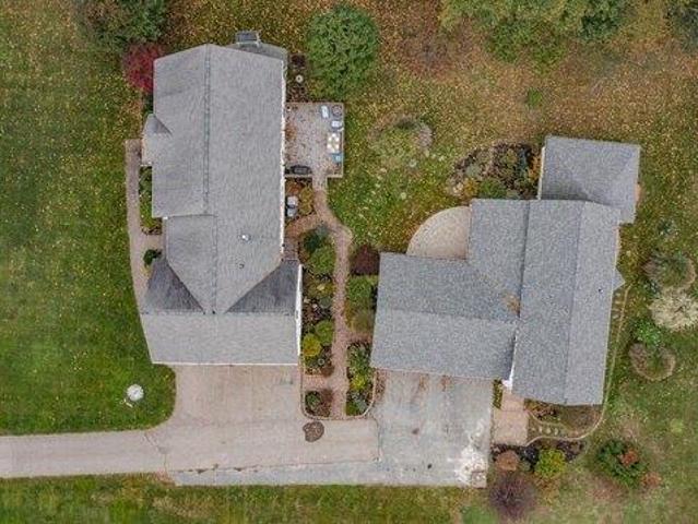 house with 6 bedroom, Hampton Falls NH ES104442833