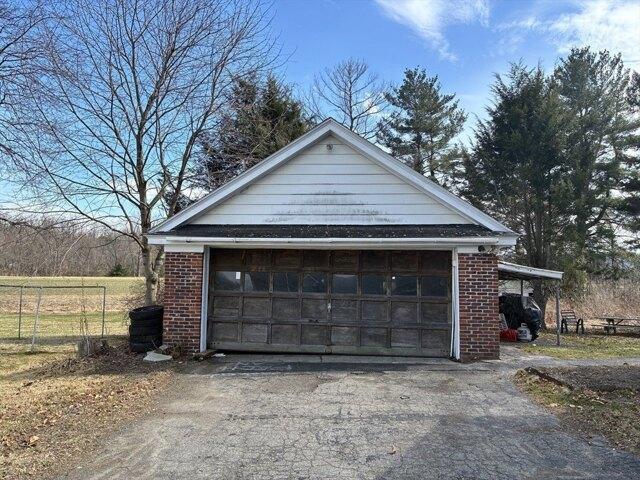 house with 6 bedroom, Hadley MA DS102371844