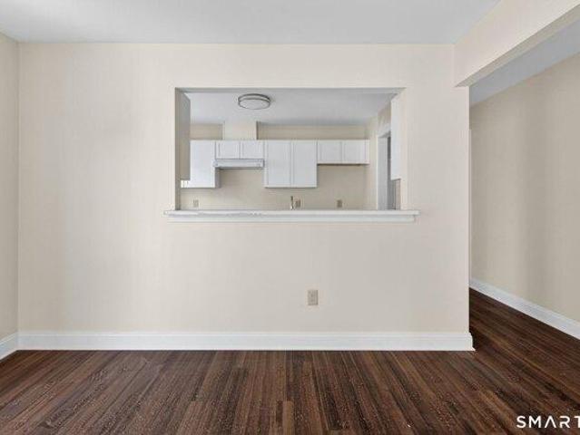 house with 6 bedroom, Hartford CT DS103073480