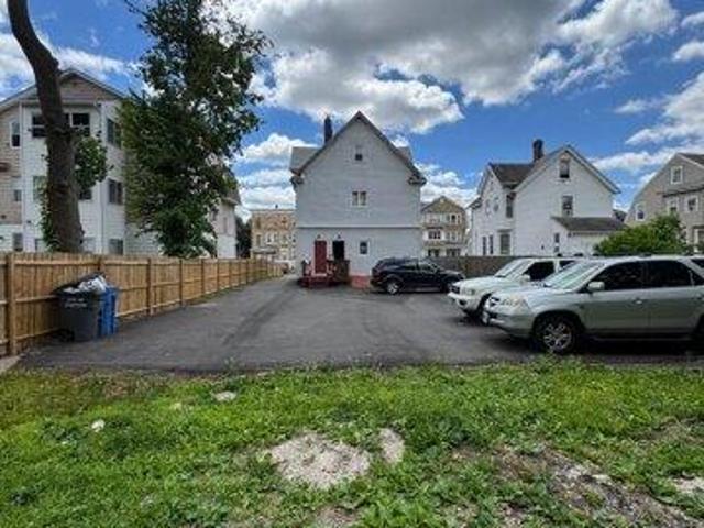 house with 6 bedroom, Hartford CT DS103931530