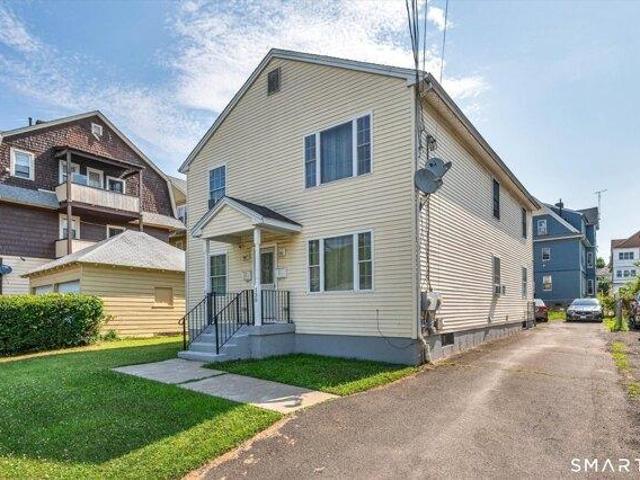 house with 6 bedroom, Hartford CT ES104440422