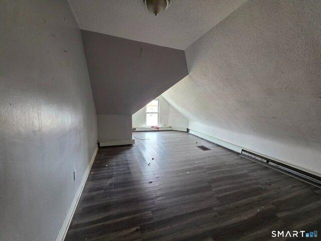 house with 6 bedroom, Hartford CT ES104410676