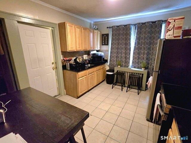 house with 6 bedroom, Hartford CT ES105140714