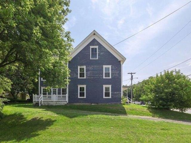 house with 6 bedroom, Hardwick VT ES104920442