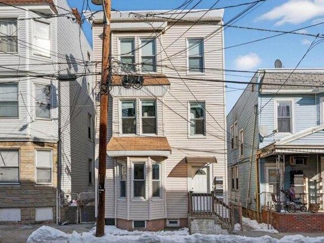 house with 6 bedroom, Harrison NJ DS102725671
