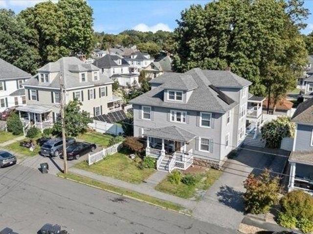 house with 6 bedroom, Haverhill MA ES105123281