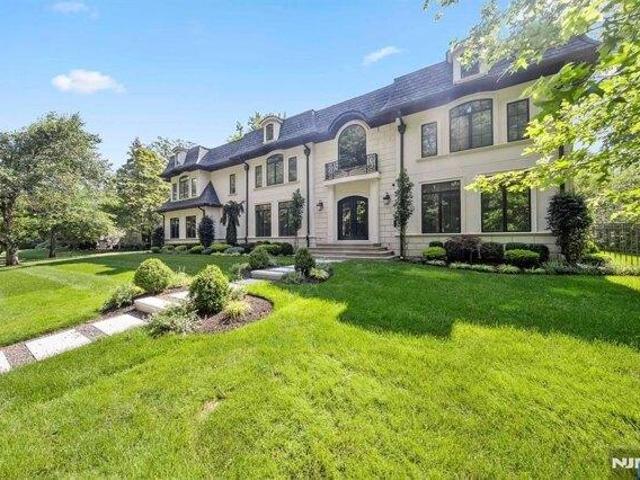 house with 6 bedroom, Haworth NJ DLS101748267