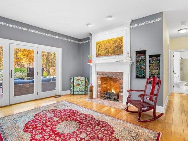 house with 6 bedroom, Hebron CT ES103186884