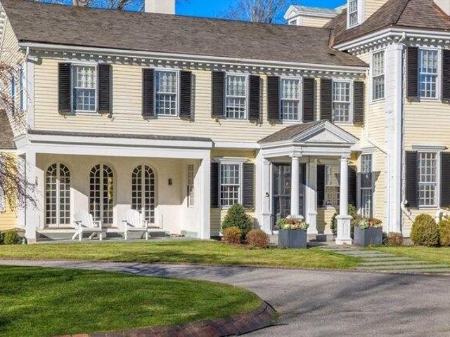 house with 6 bedroom, Hingham MA ES104922155