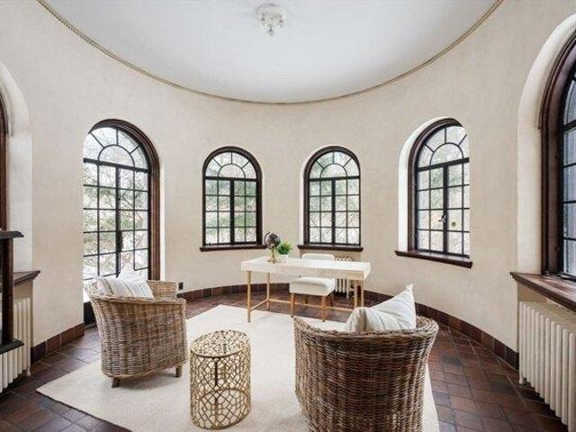 house with 6 bedroom, Hingham MA ES105207361