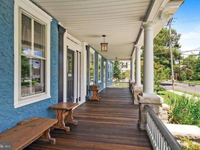 house with 6 bedroom, Hightstown NJ ES104907861