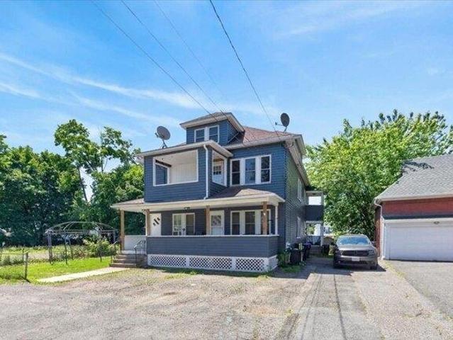 house with 6 bedroom, Holyoke MA DS103099179