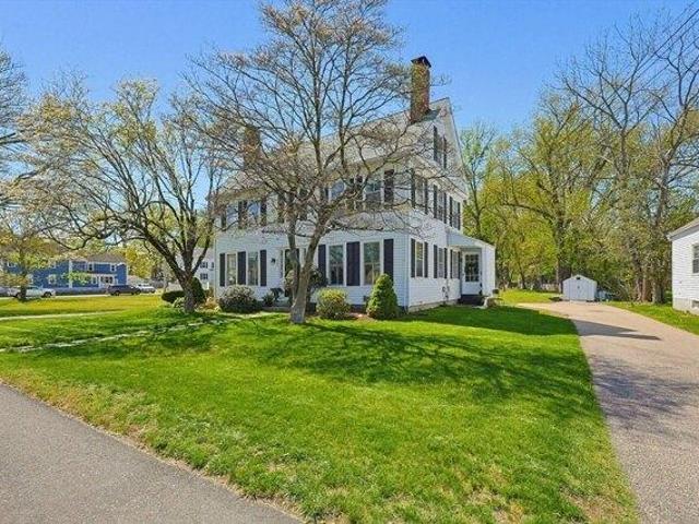 house with 6 bedroom, Holliston MA DS102090481