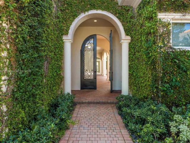 house with 6 bedroom, Hollywood Fl FL DS101340429