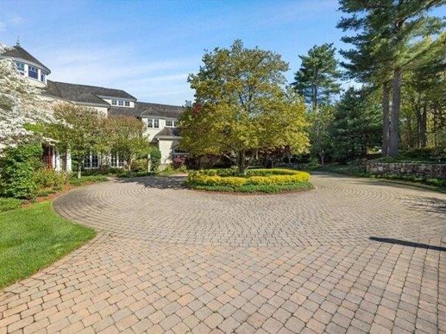 house with 6 bedroom, Hopkinton MA ES103102306