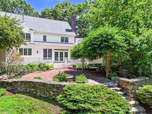 house with 6 bedroom, Hopkinton MA ES104834131