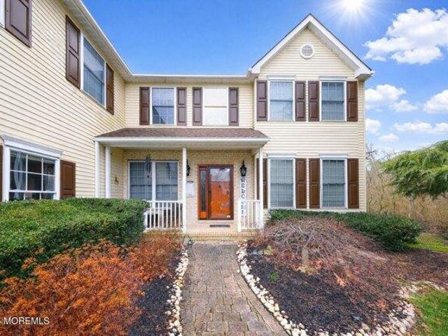 house with 6 bedroom, Howell NJ ES104608444