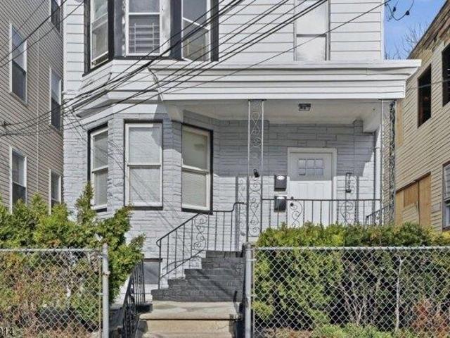 house with 6 bedroom, Irvington NJ DLS102762766