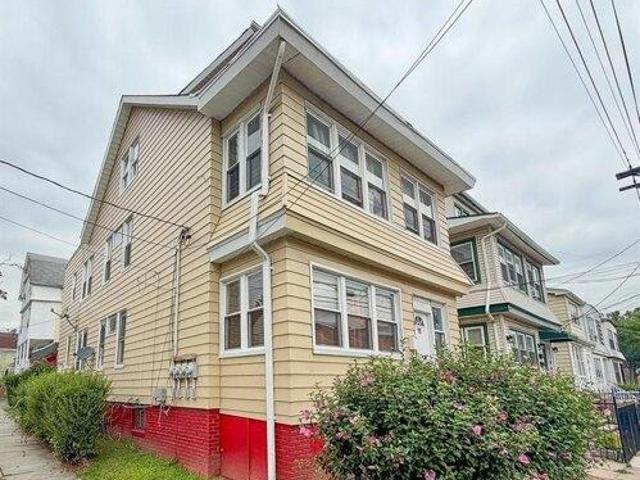 house with 6 bedroom, Irvington NJ ES105141734
