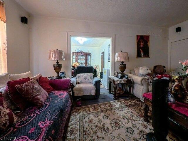 house with 6 bedroom, Irvington NJ ES105233942