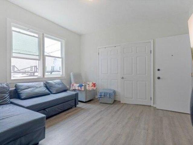 house with 6 bedroom, Irvington NJ ES105256738