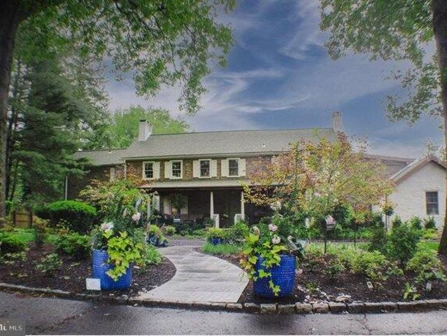 house with 6 bedroom, Ivyland PA DLS91396962
