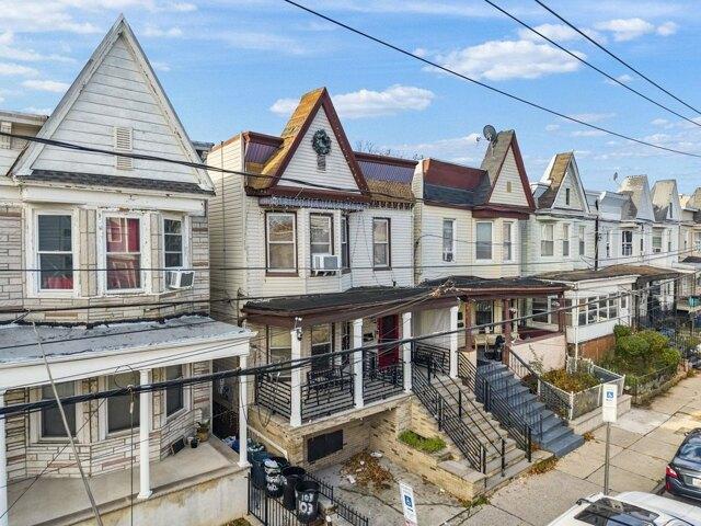 house with 6 bedroom, Jersey City NJ DLS101747869