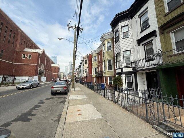 house with 6 bedroom, Jersey City NJ DLS101781498